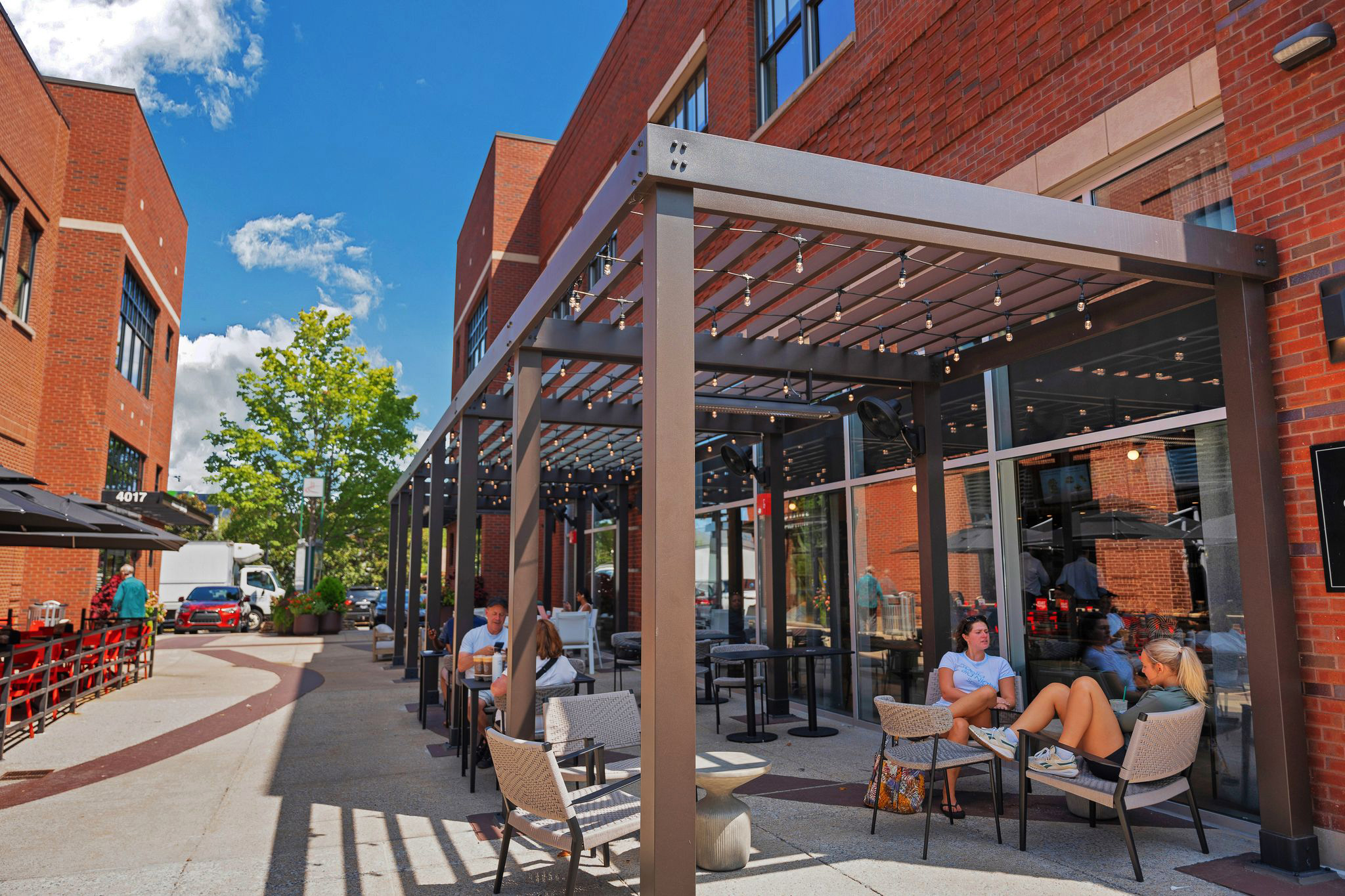 Customization Abilities of Aluminum - Parallel Architectural Products